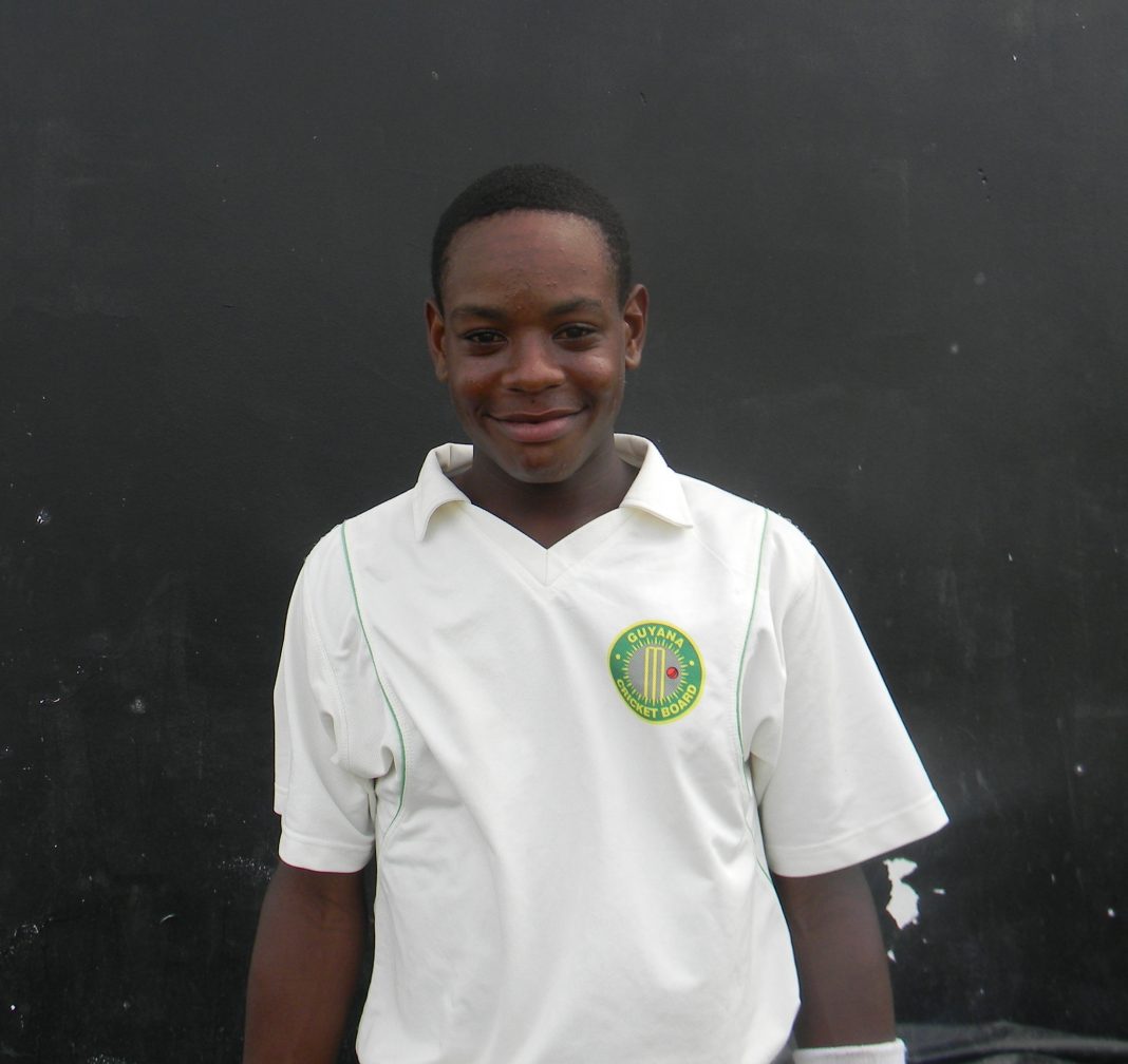 Handy knocks give Essequibo edge - Guyana Times