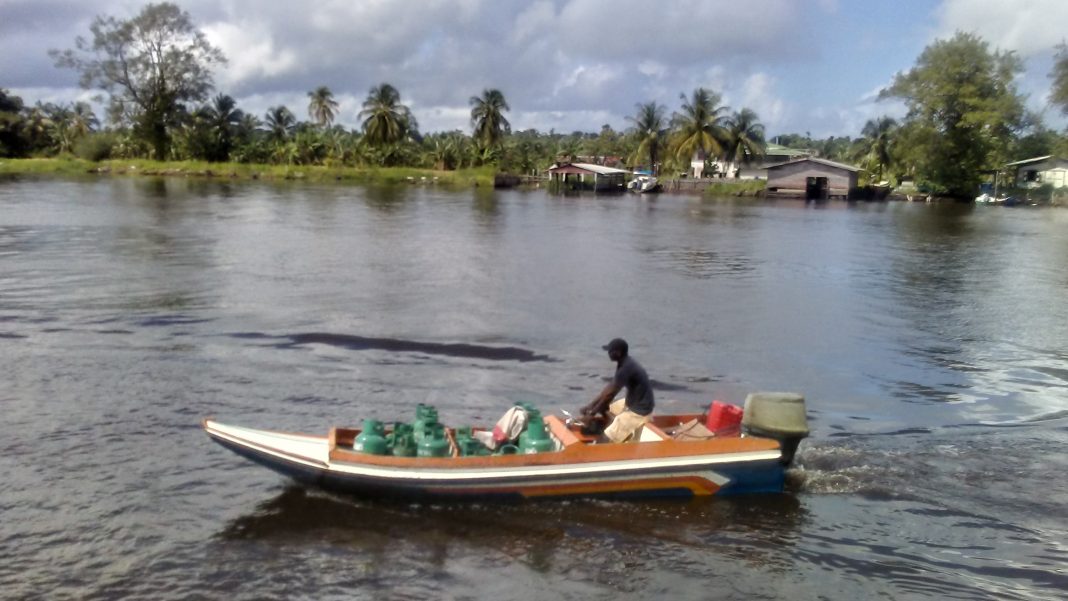 Essequibo Chamber calls for Govt to desilt Pomeroon River - Guyana Times