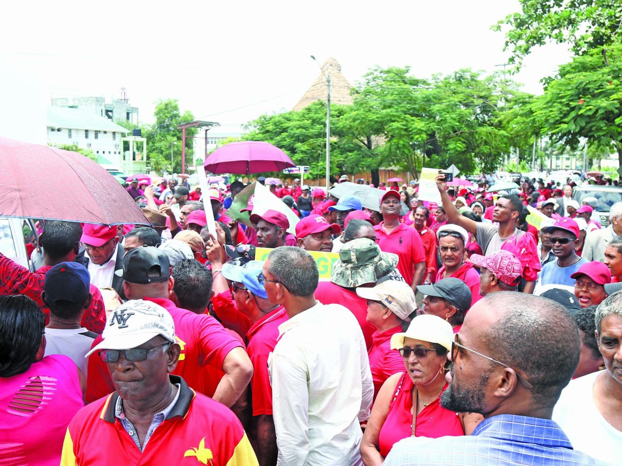 Guyanese protest Guyana’s illegal Govt - Guyana Times