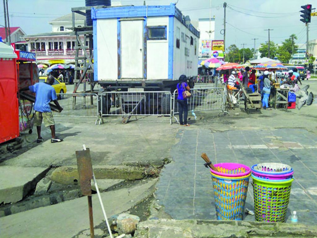 Prisoner escapes Police Outpost by chopping off handcuffs - Guyana Times