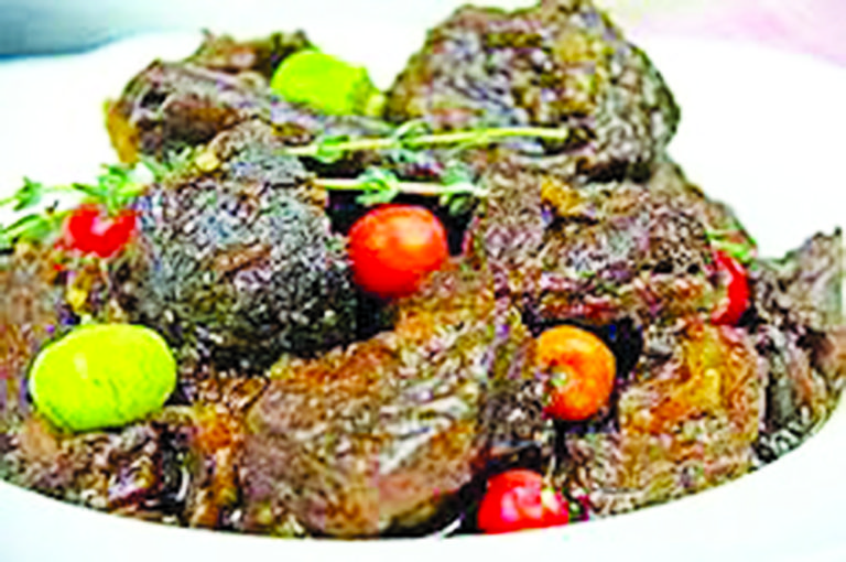 Pepperpot and bread: The quintessential Guyanese Christmas breakfast ...