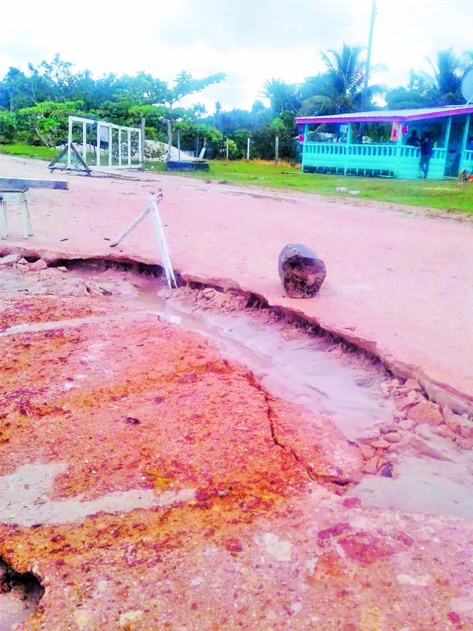 Coomacka community deals with aftermath of flooding - Guyana Times