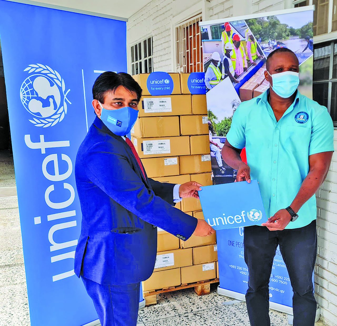 UNICEF donates 2 million water purification tablets for flood relief ...
