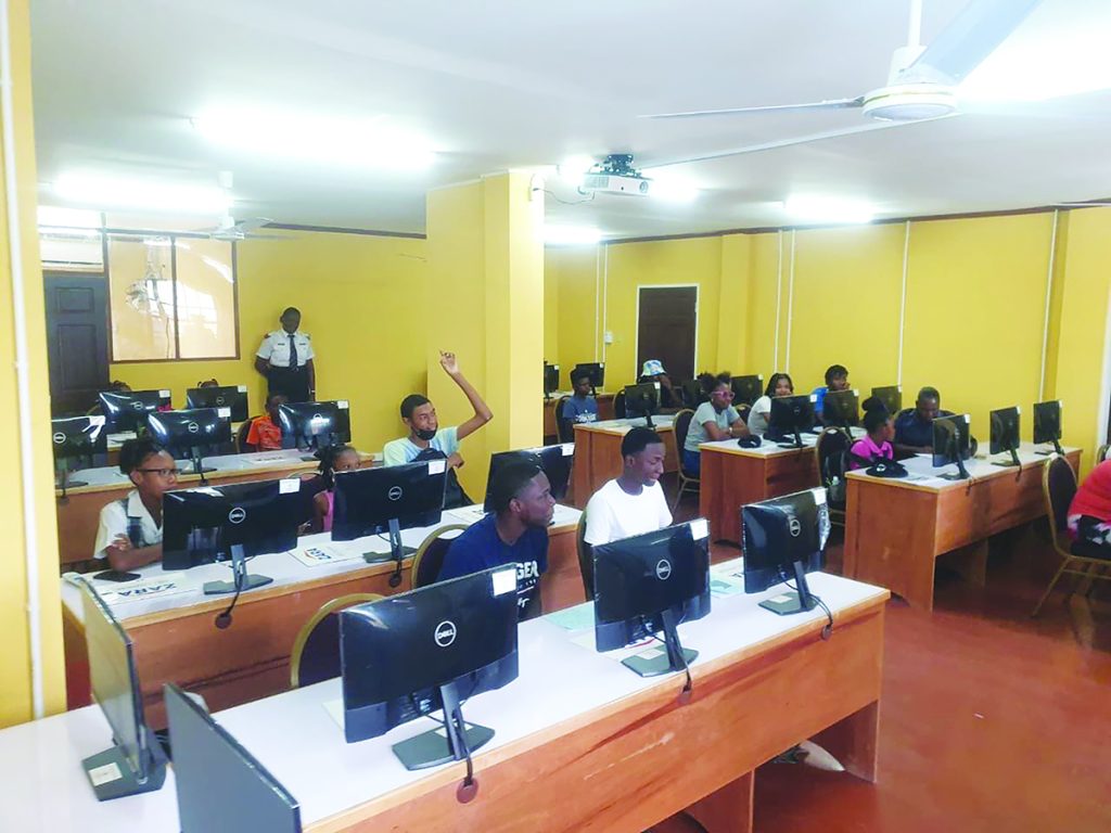 49 young people commence training at Zara Computer Centre in Wismar ...