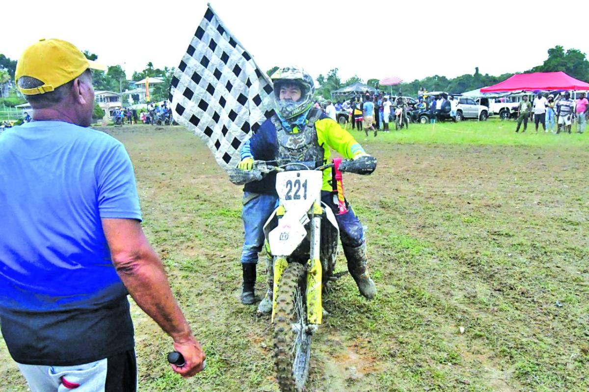 Bartica Summer Splash Regatta – Grass Track: Steven Nobrega takes Pro ...