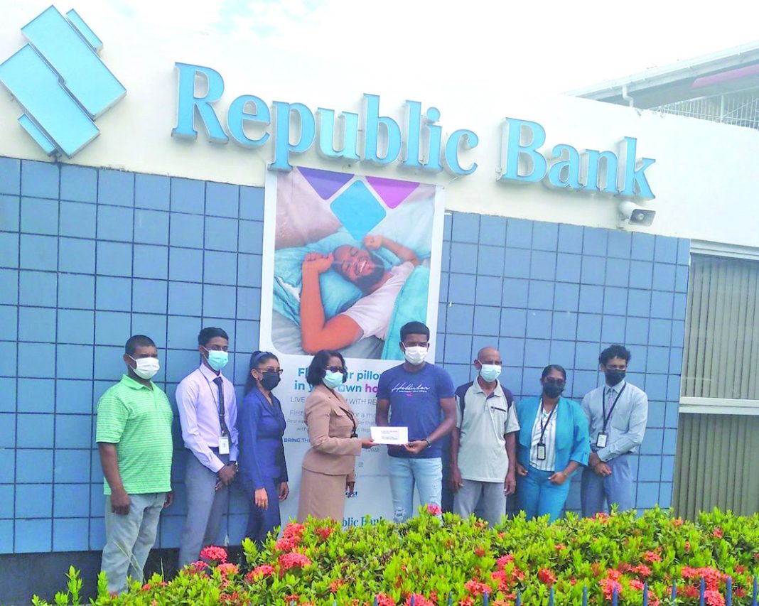 RBL renews sponsorship of RHTY &SC Grade Six Summer Camp - Guyana Times