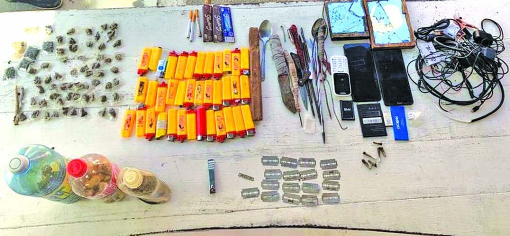 Razor blades among contraband items found during NA Prison raid ...