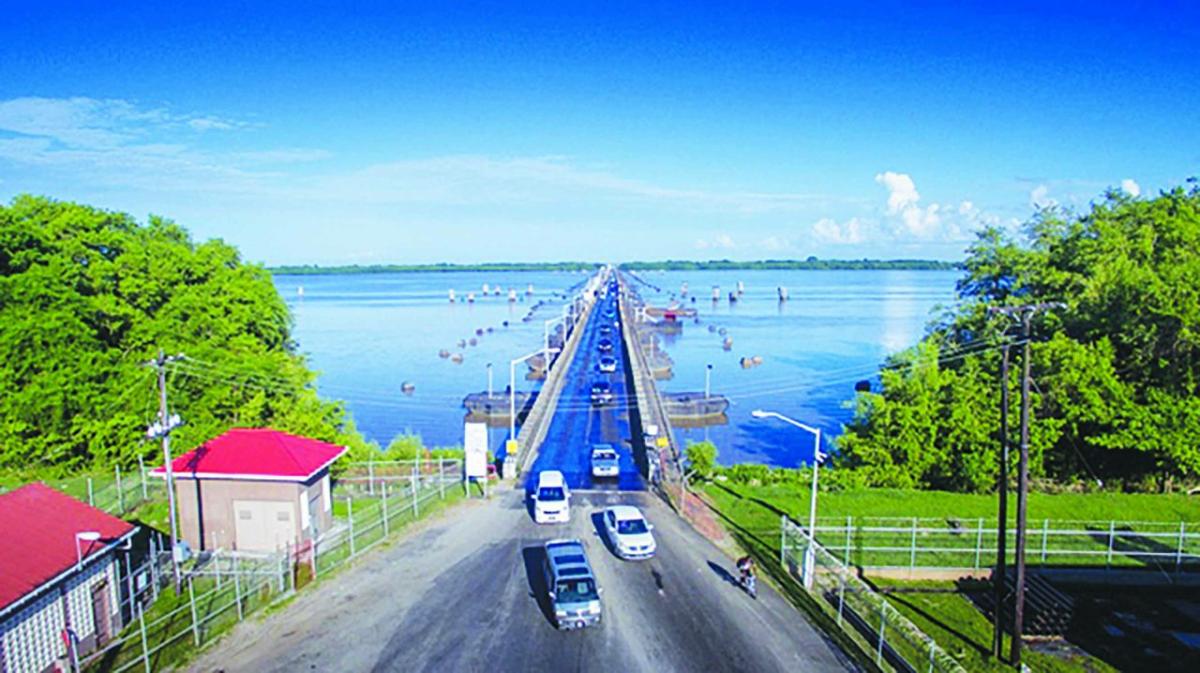 Demerara Bridge reopens to light vehicular traffic - Guyana Times