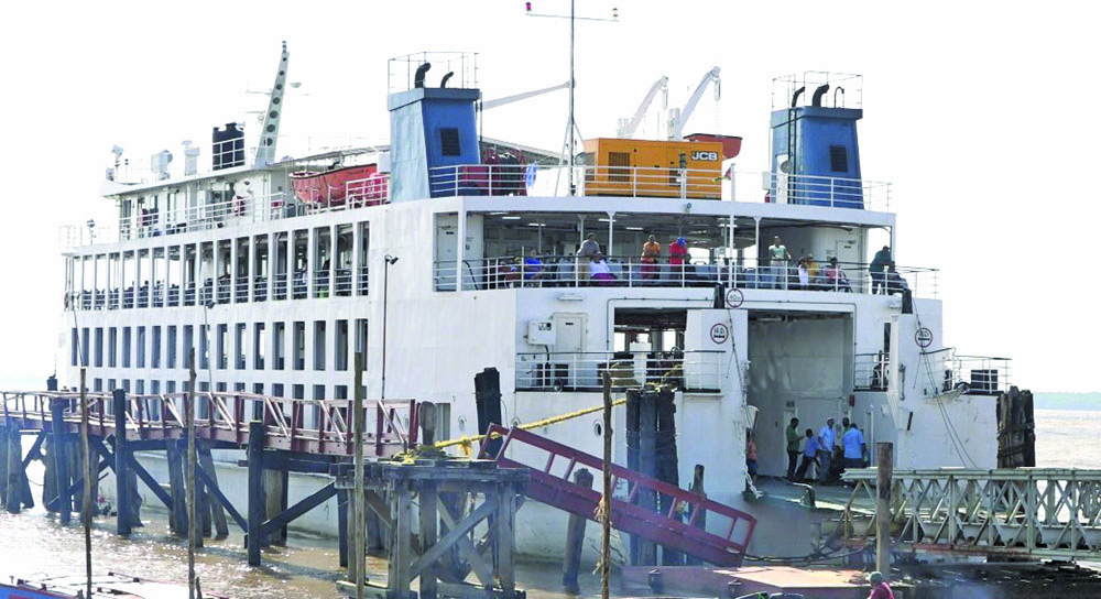 Parika-Supenaam route: Ferry Pass online payment system aims to reduce ...