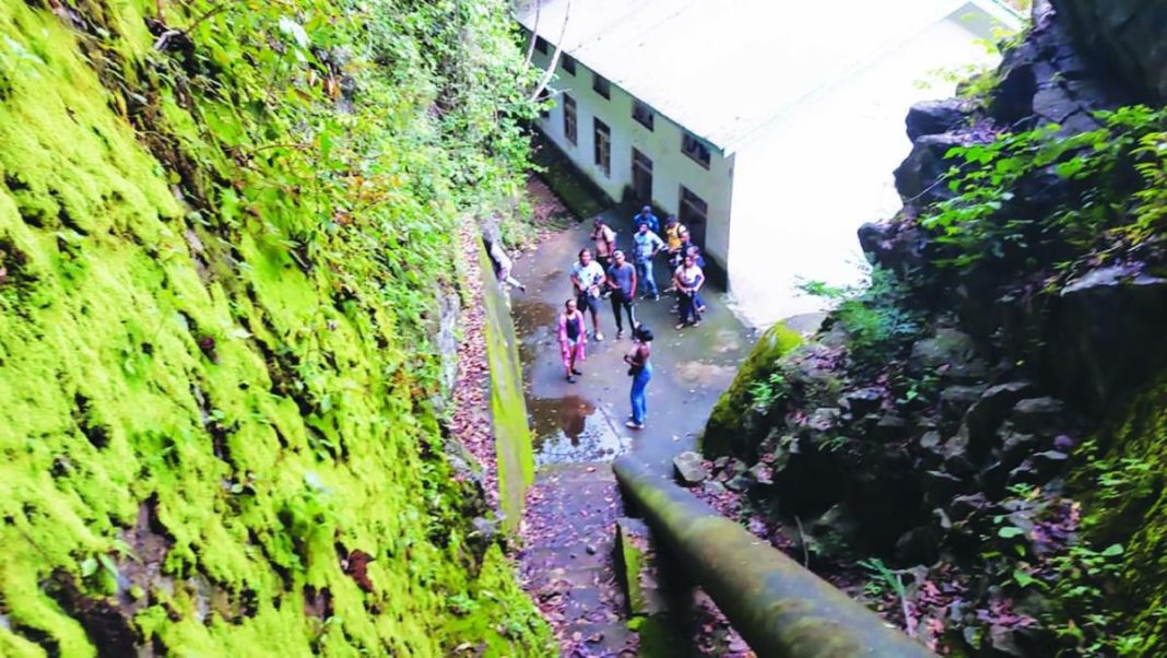 A visit to Sky Valley Waterfalls at Moco Moco - Guyana Times