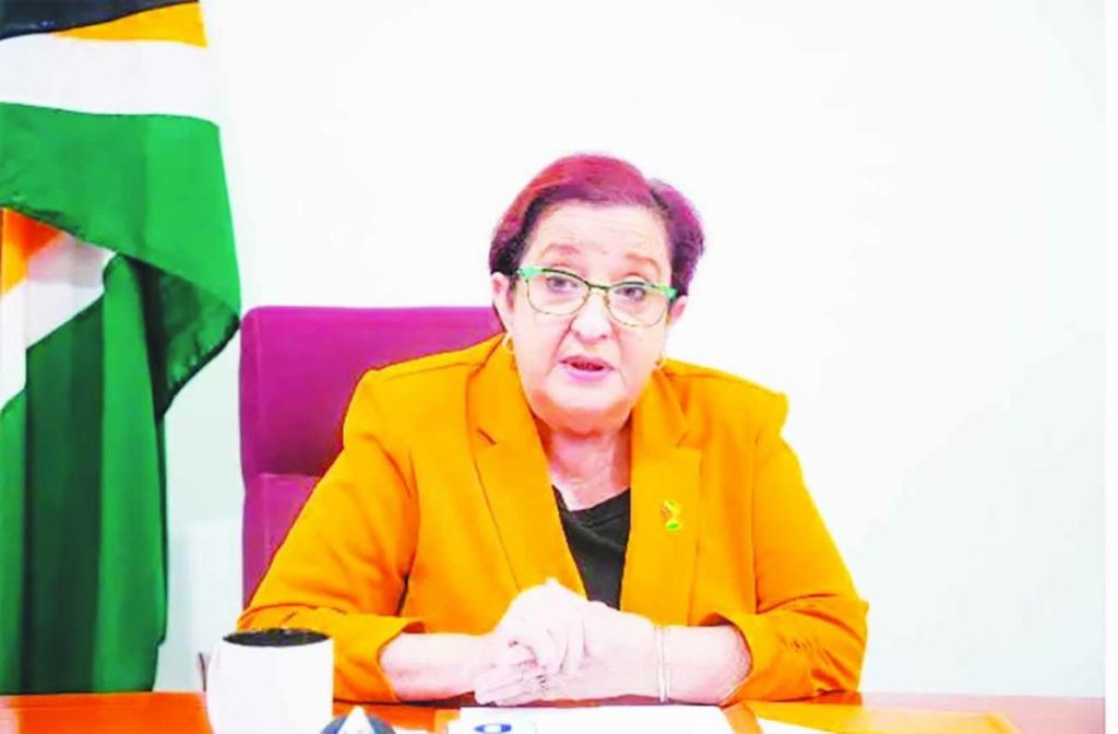 Guyanese have equitable access to all Govt programmes – Teixeira ...
