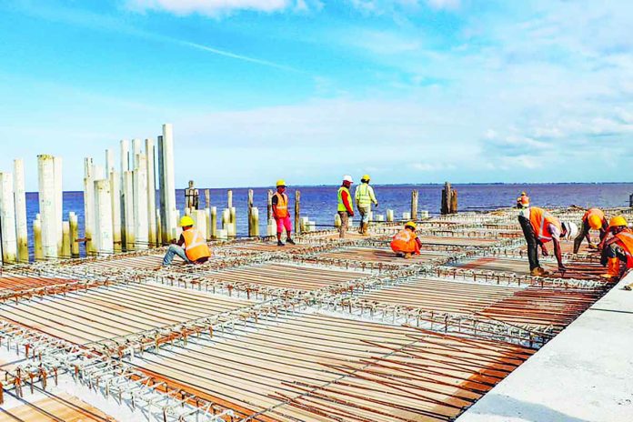 ‘Marked improvement’ at Leguan Stelling project – Min Edghill - Guyana ...