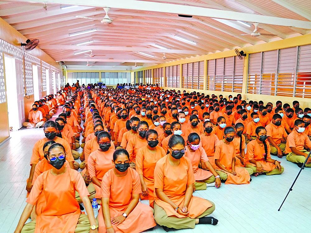 Saraswati Vidya Niketan hosts ceremony to celebrate top Caribbean ...