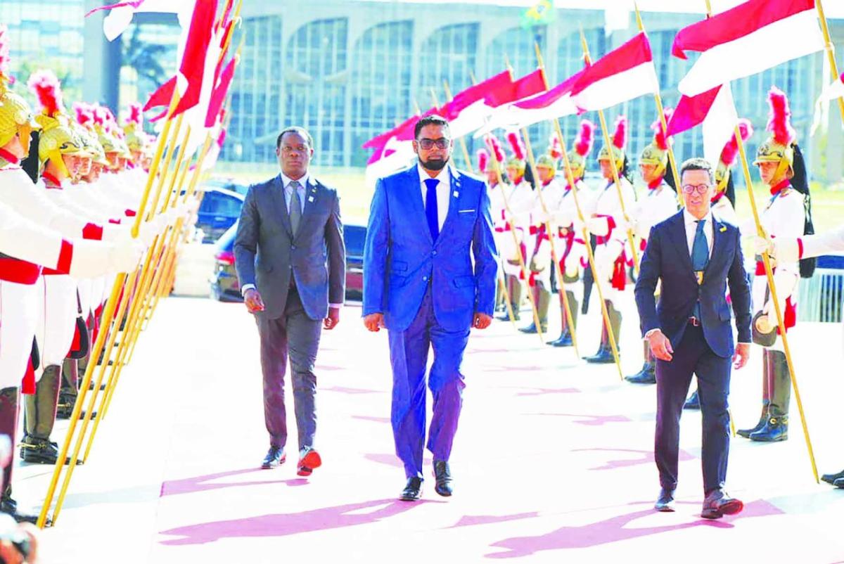 Summit of South American Leaders: Leaders agree on high-level group to map out integration ...