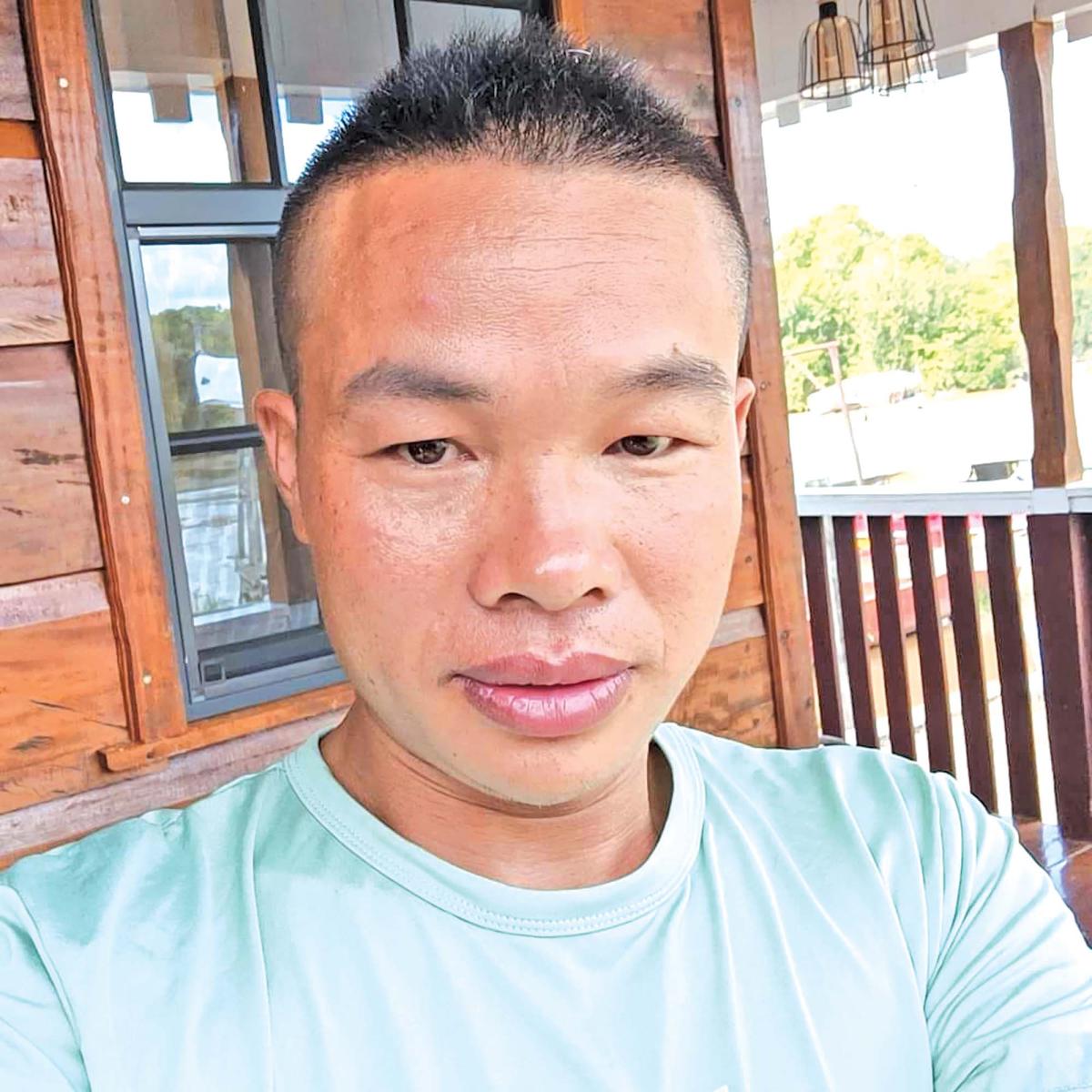 Chinese national killed during robbery of supermarket at Eteringbang ...