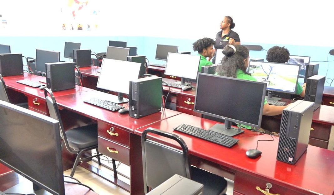 UG opens GIS laboratory at Turkeyen Campus to boost data analysis ...