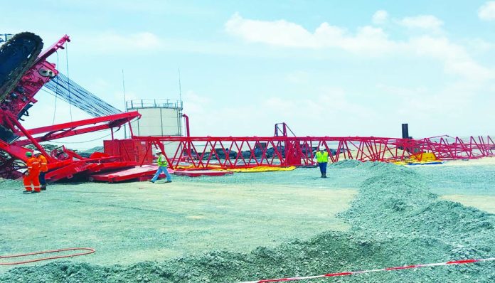 Worker seriously injured in accident at Vreed-en-Hoop Shore Base ...