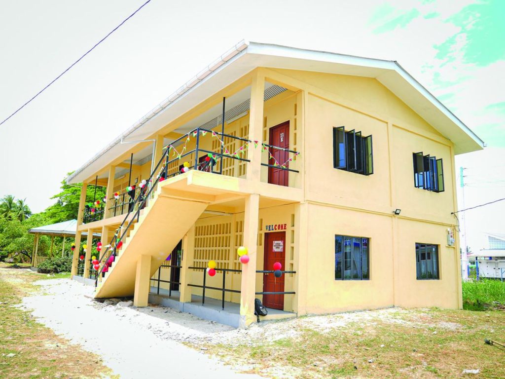 Govt commissions $27M 6th Form block at West Demerara Sec School ...