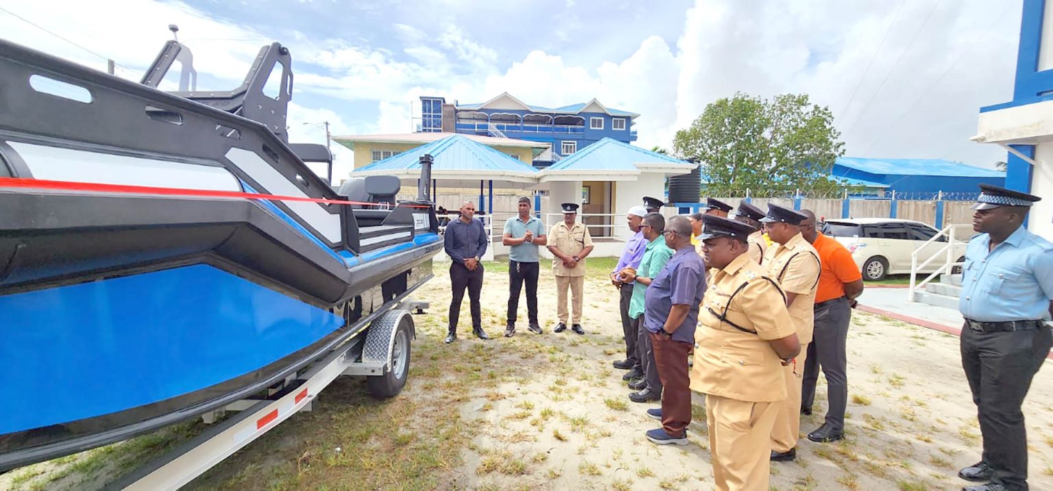 Region 2 receives Police Marine boat - Guyana Times