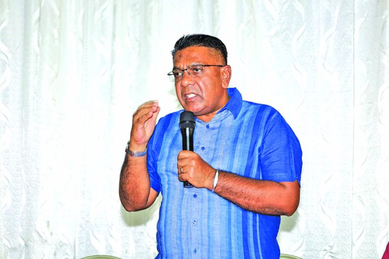 GuySuCo top brass urged to strengthen cooperation with sugar workers ...