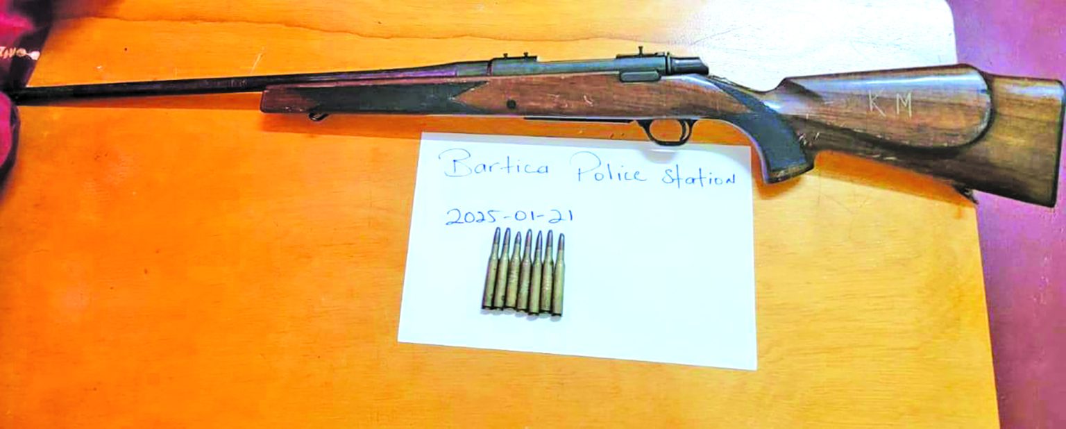 Police uncover guns, ammo along Essequibo River - Guyana Times