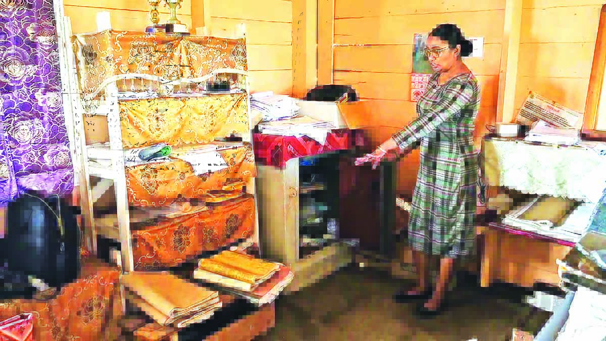 Thieves steal tablets used for $100k cash grant registration from NDC ...