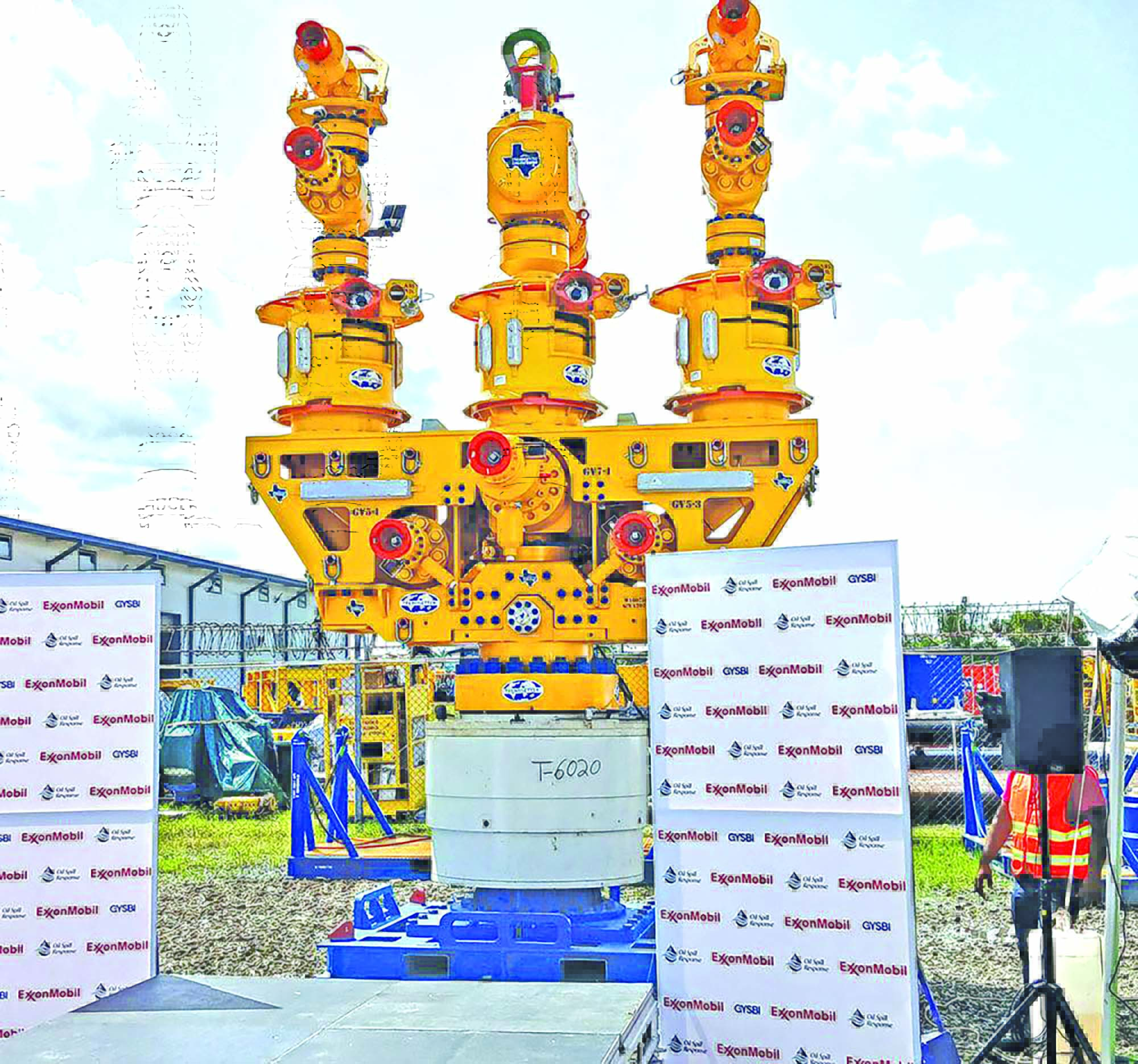 Oil spill reaching shores “extremely unlikely,” as Govt steps up ...