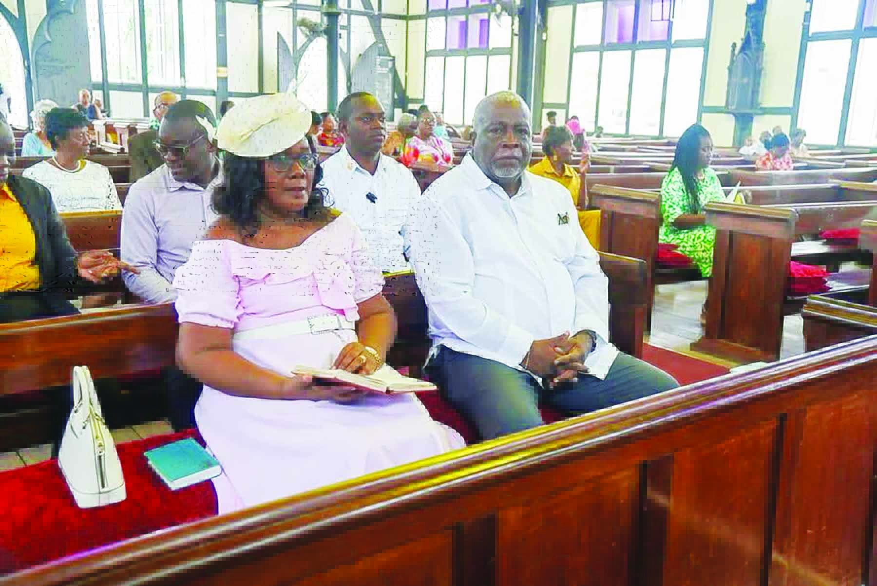 Easter Vigil, Sunday Mass bring Easter to a close - Guyana Times