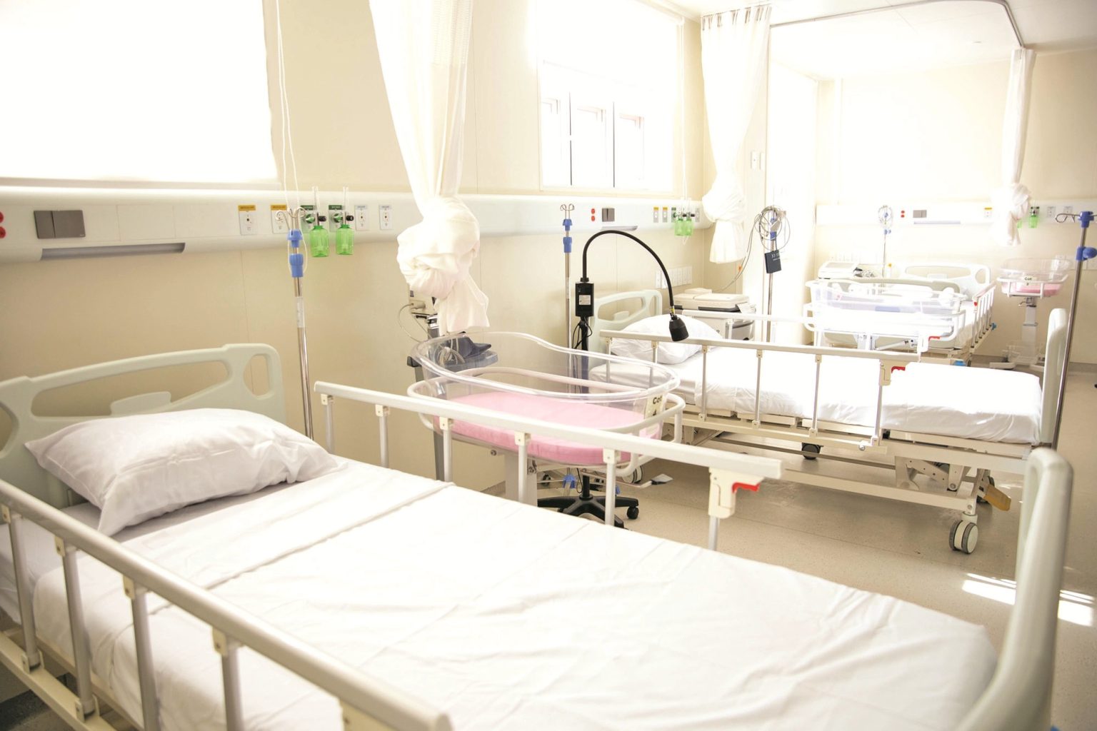 State-of-the-art $6.6B Diamond Regional Hospital commissioned - Guyana ...