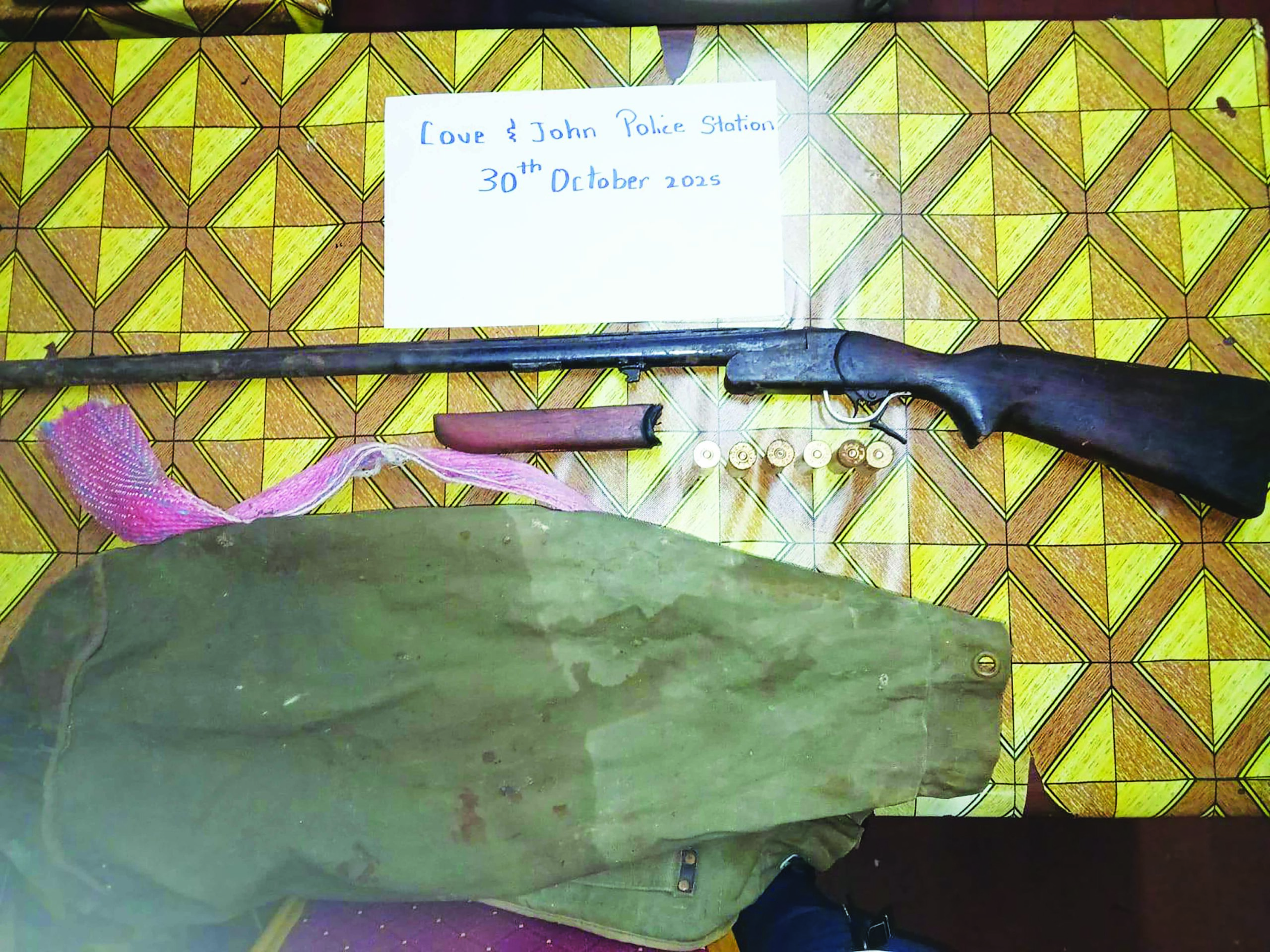 Police hunt suspect who threw firearm, ammo in trench after spotting ...