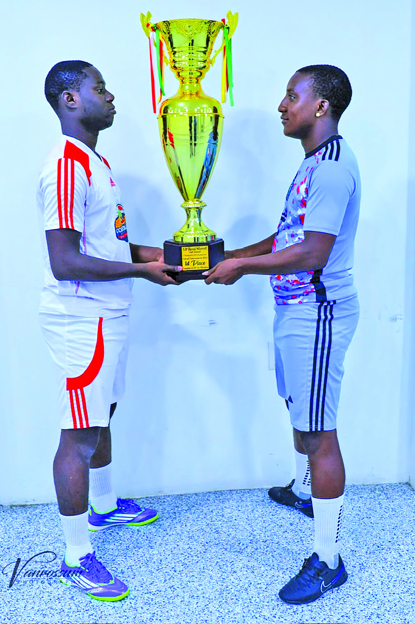 Bent St/VP Futsal: Back Circle, Bent St A set for high-stakes final ...
